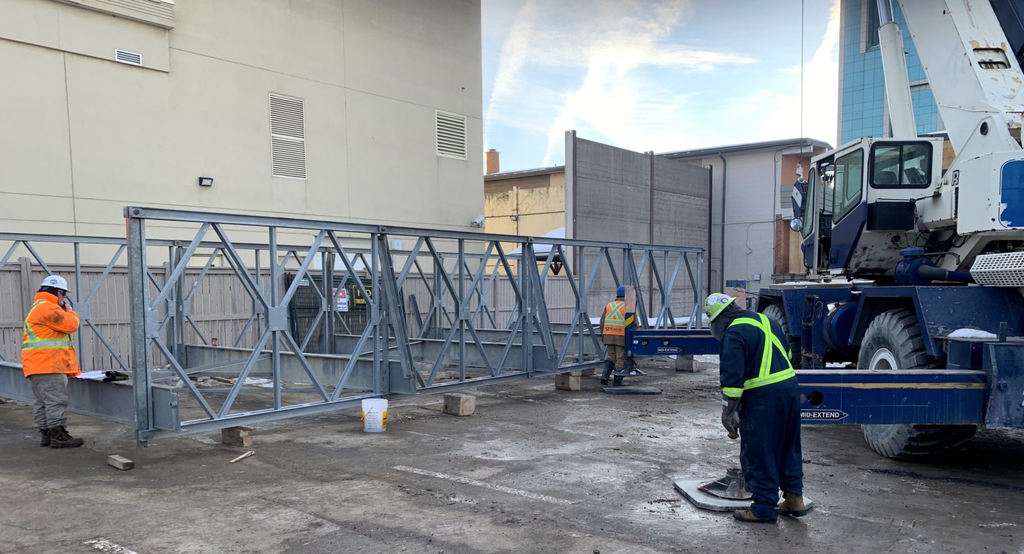 Algonquin Temporary Modular Bridge in Niagara Falls