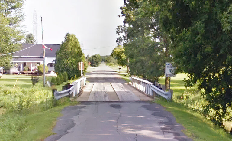 Efficiency shines in Algonquin Modular Bridge System replacement ...